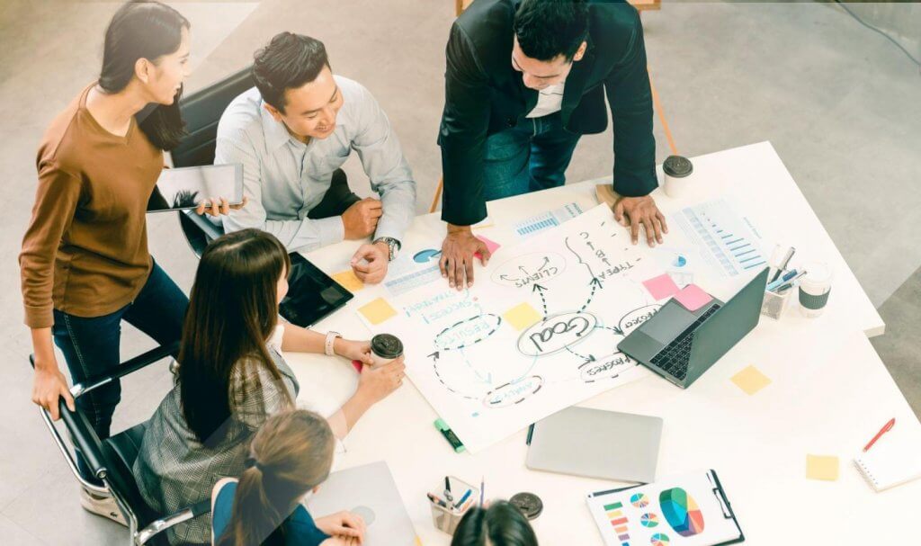 Consulting vs. Agency: How to Win The Game | Similarweb